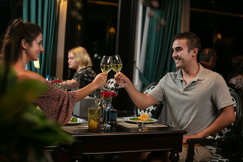 Top 8 Locals Choices of Romantic Dinners in Hanoi