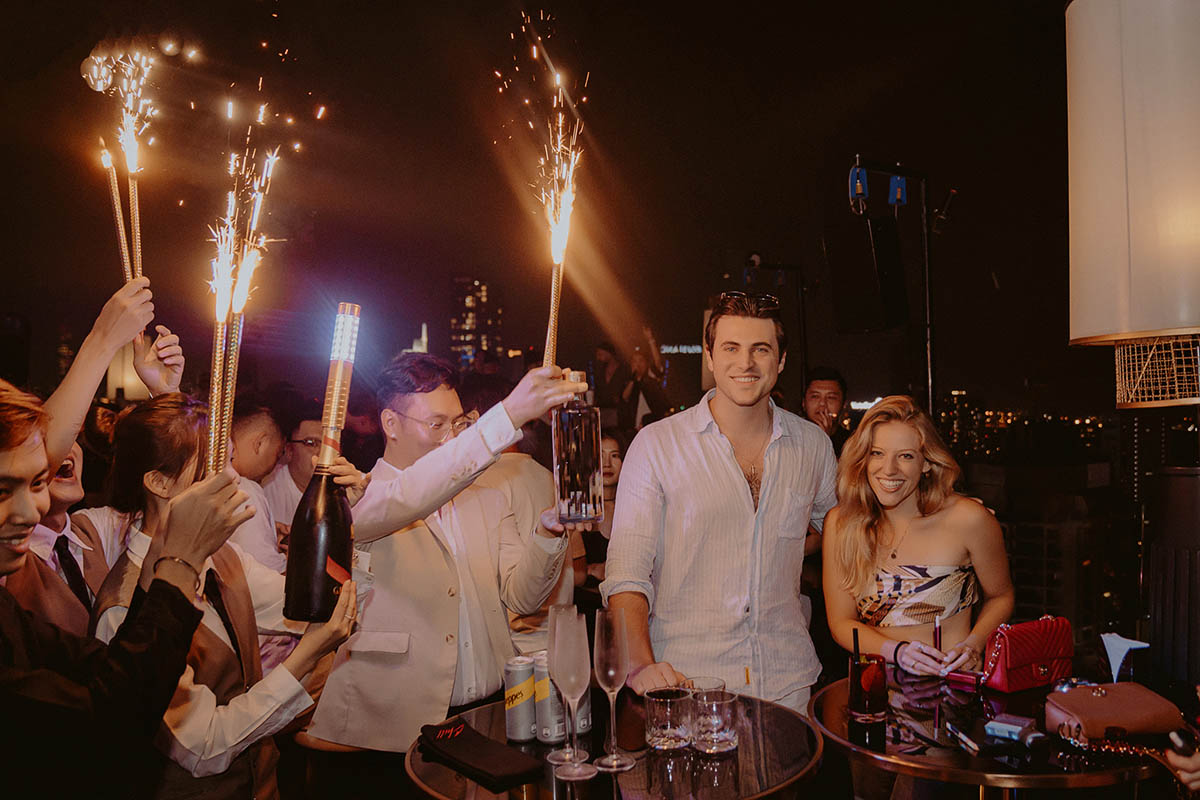 Saigon's Rooftop Bars: 5 Places Enjoy a Drink with a View