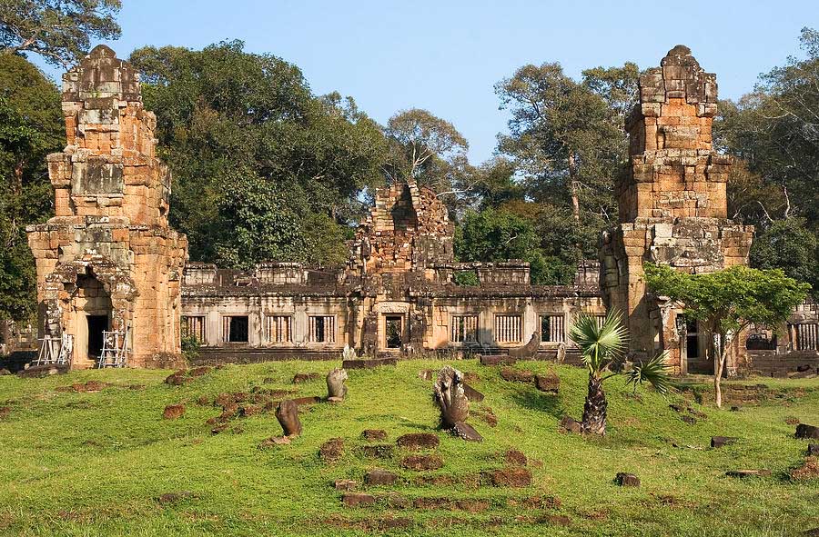 Angkor Thom Temple: The Ancient Capital of Cambodia
