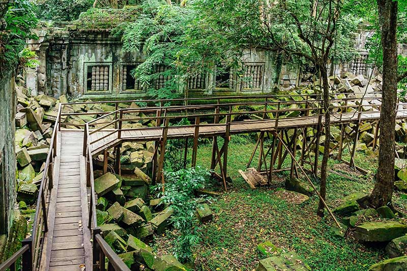 Top 12 Cambodia Tourist Attractions To Visit