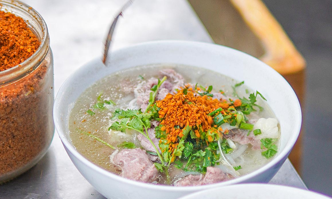 9 Must-Try Dishes in the “Food Capital of Vietnam”